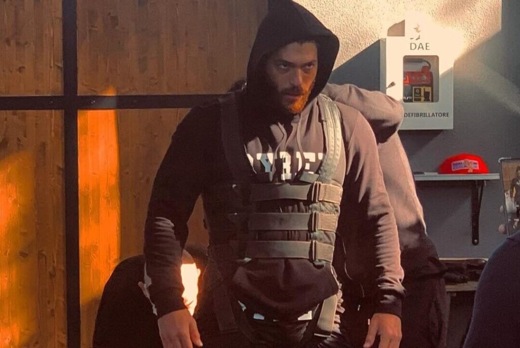 Before and After: Hande Ercel Plastic Surgery | Turkish Actors