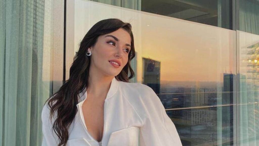 Before and After: Hande Ercel Plastic Surgery | Turkish Actors